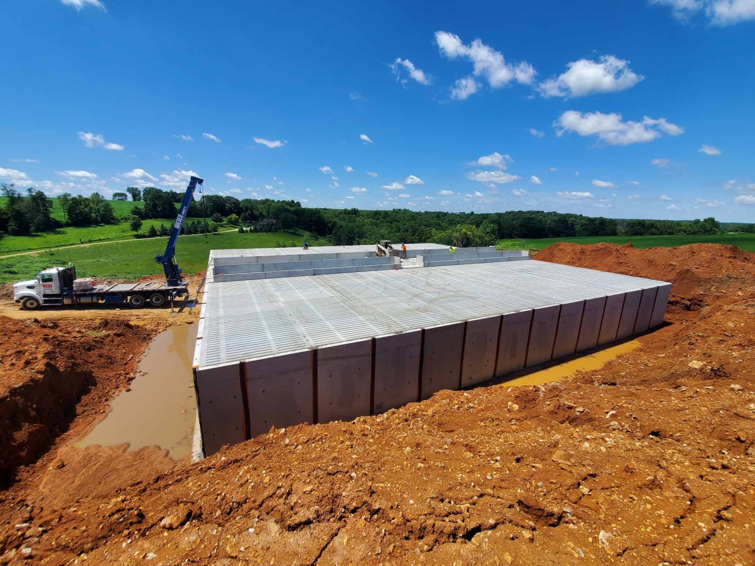 Hillsboro Slatted Floor Manure Storage System - Wieser Concrete