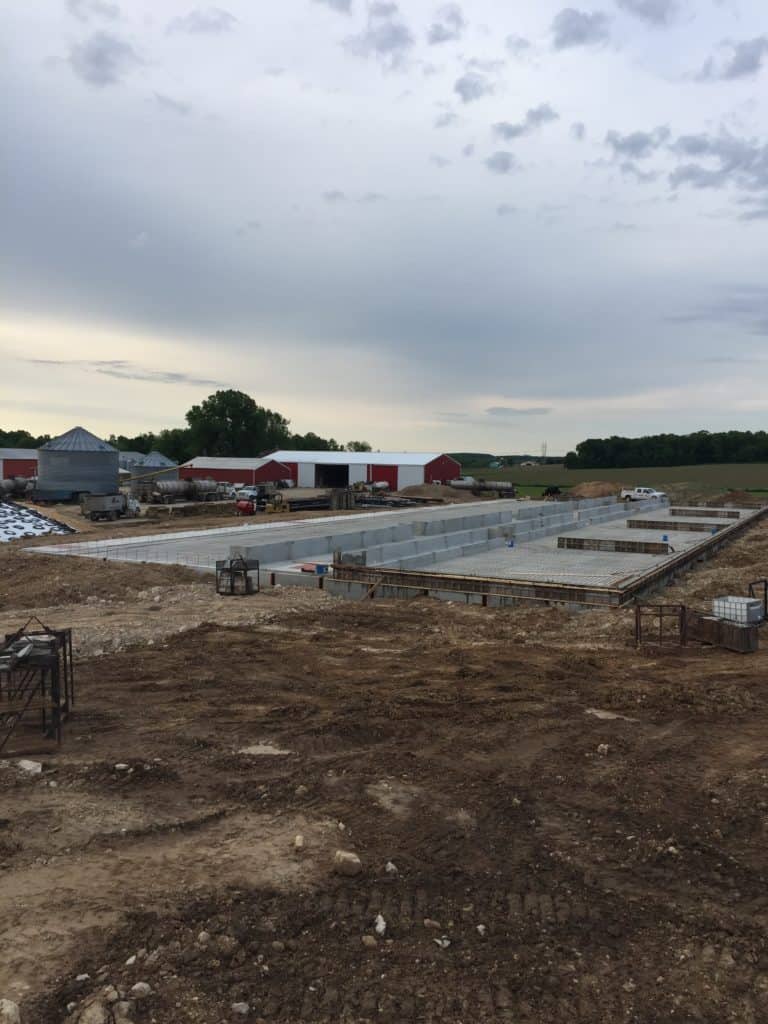 D.A.N. Konen Farms Manure Storage System | Wieser Concrete